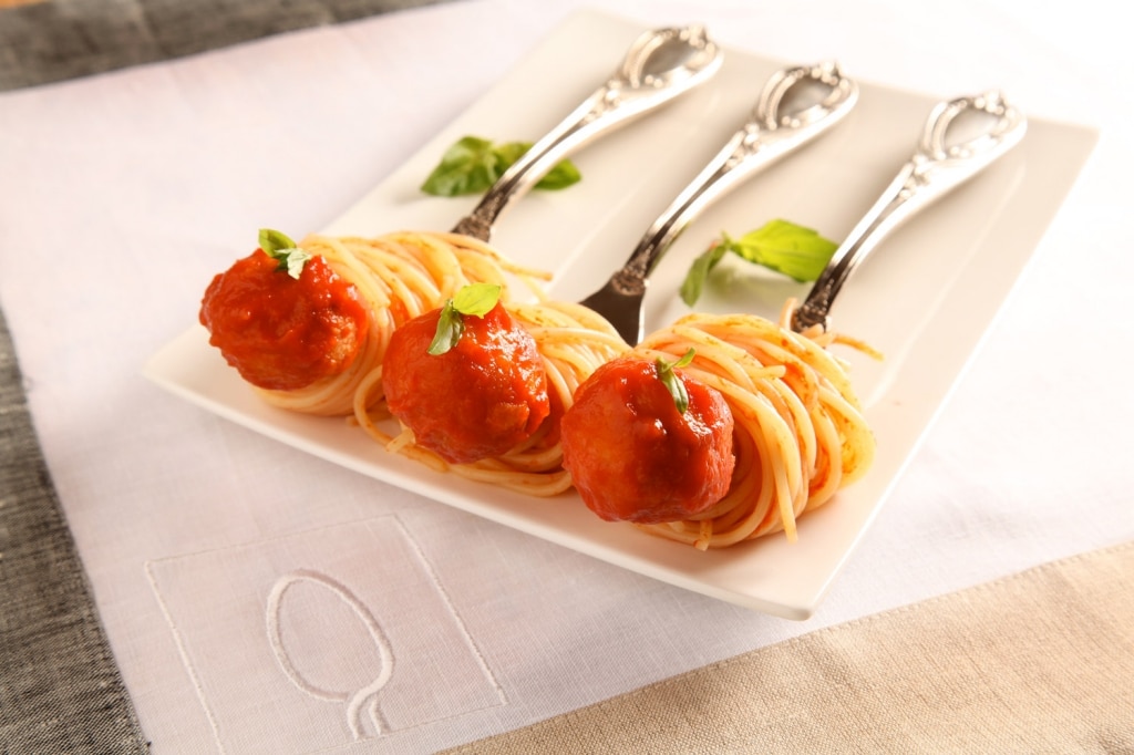 Antipasto di polpette e spaghetti in forchetta - Cucchiaio d'Argento