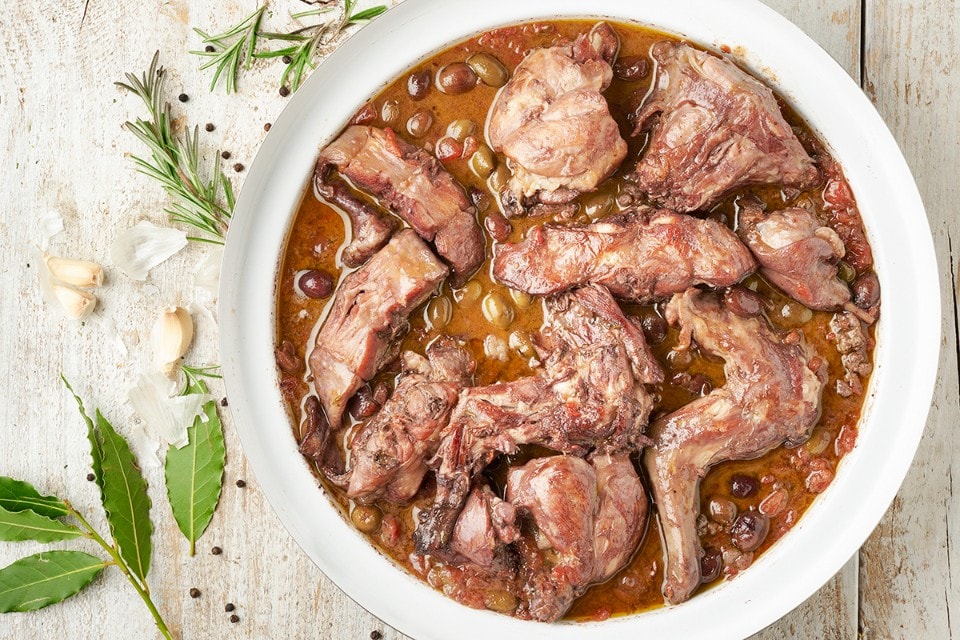 Ricetta Coniglio alla cacciatora - Cucchiaio d'Argento