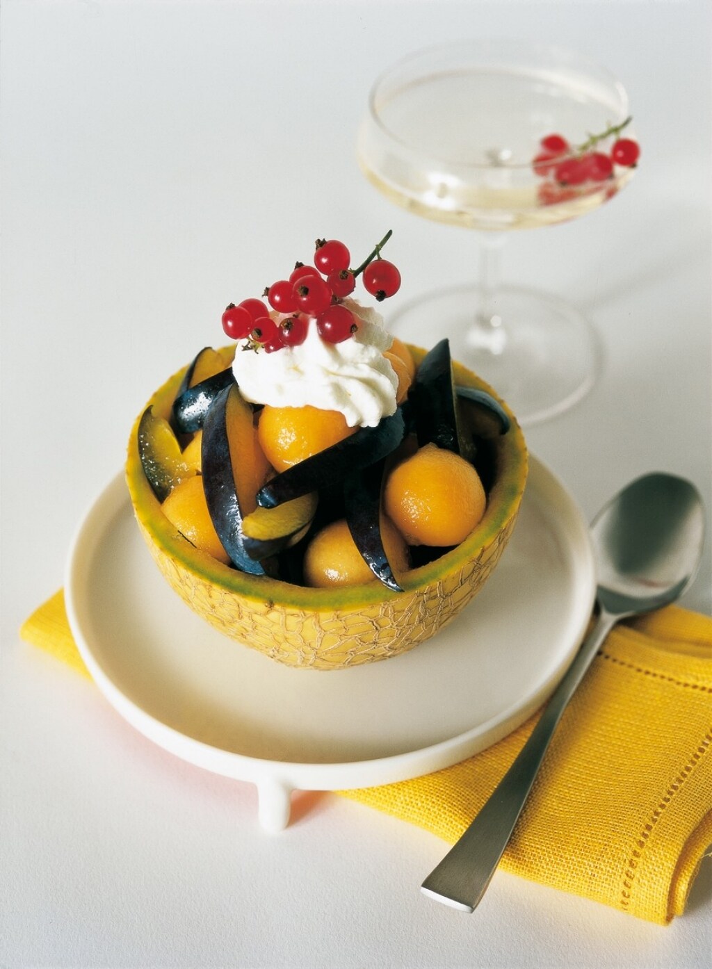 Ricetta Macedonia di melone e prugne - Cucchiaio d'Argento