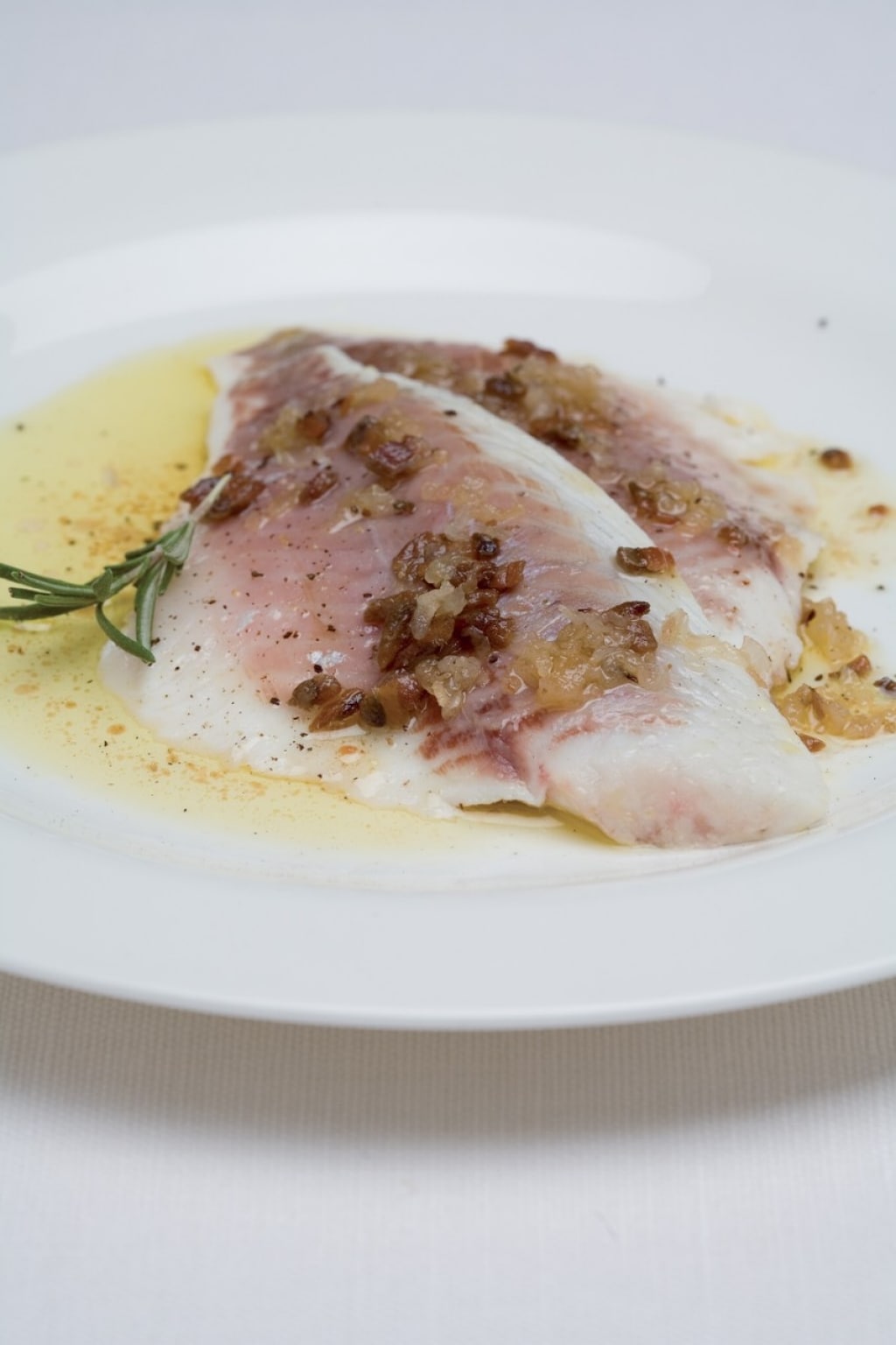 Ricetta Orata alle acciughe salate - Cucchiaio d'Argento