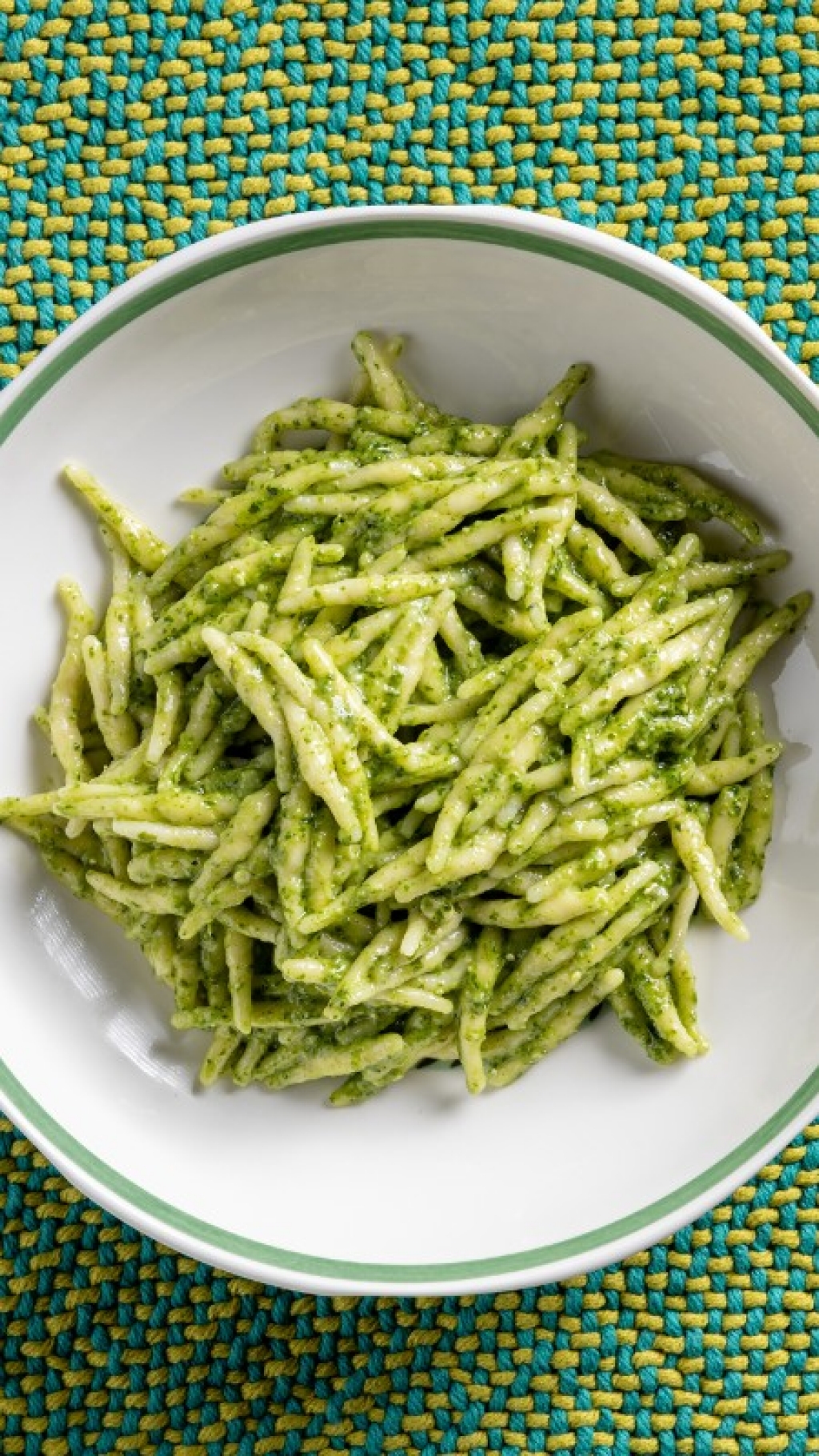 Ricetta Linguine al pesto genovese - Cucchiaio d'Argento