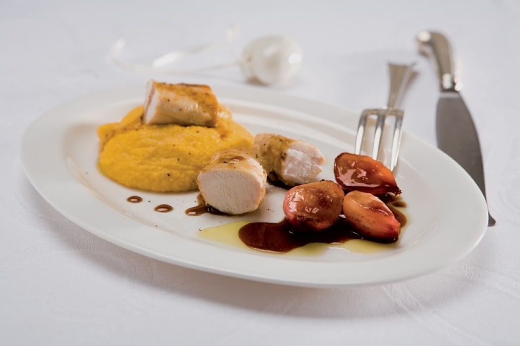 Ricetta Lombo di coniglio purè di carote e scalogni glassati ...