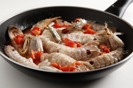 Ricetta Bucatini con le canocchie - Cucchiaio d'Argento