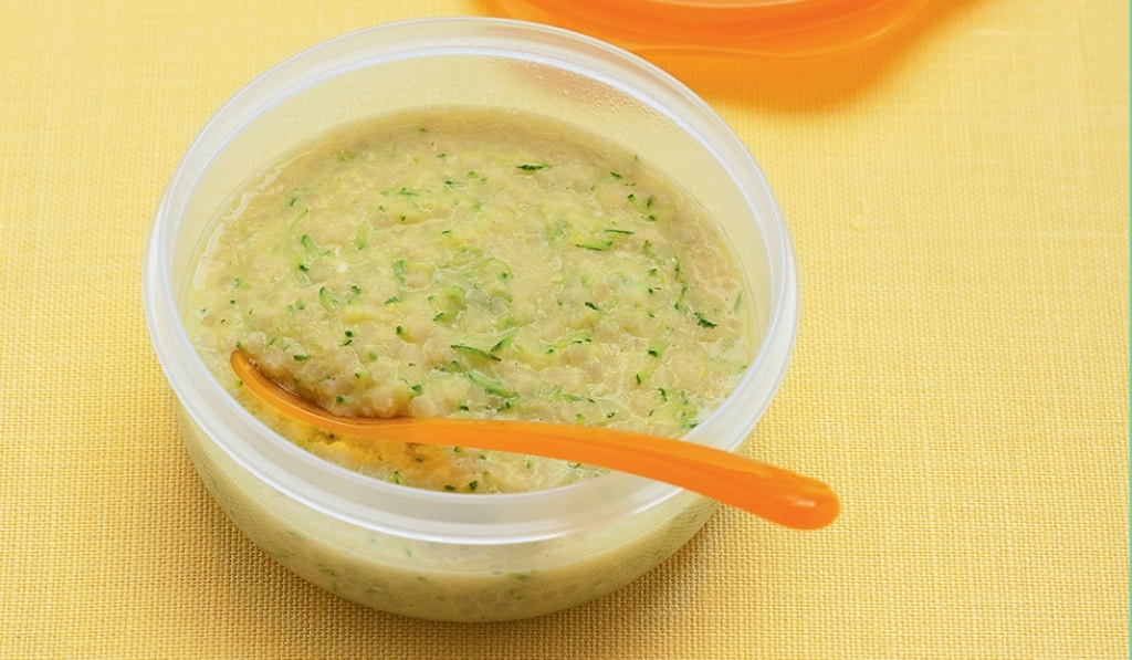 Ricetta Minestrina con stracciatella d’uovo e zucchine grattugiate ...