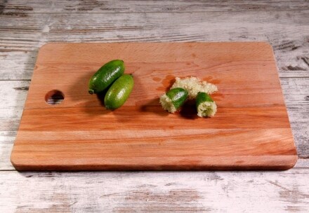 Ricetta Panettone farcito salato con caviale di limone e funghi ...