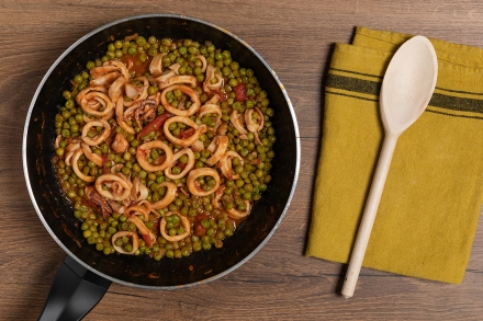 Ricetta Calamari con piselli - Cucchiaio d'Argento