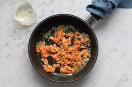Ricetta Pasta con salmone affumicato - Cucchiaio d'Argento