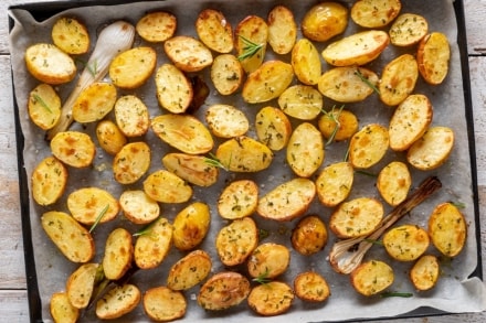 Ricetta Patate novelle al forno - Cucchiaio d'Argento