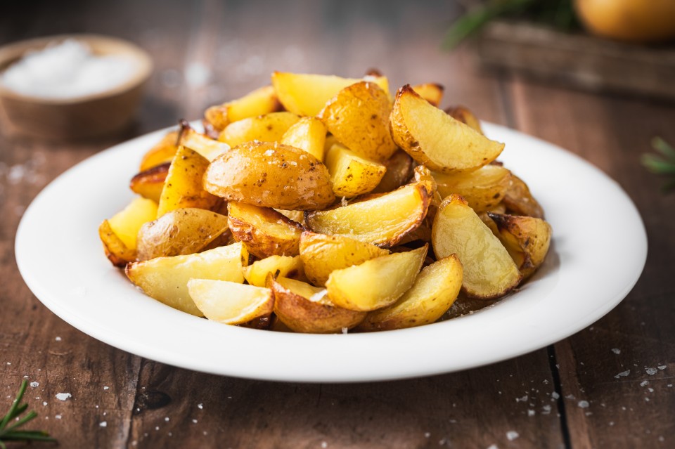 Ricetta Patate viola al forno - Cucchiaio d'Argento