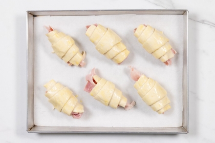 Ricetta Mini croissant con prosciutto e grana - Cucchiaio d'Argento