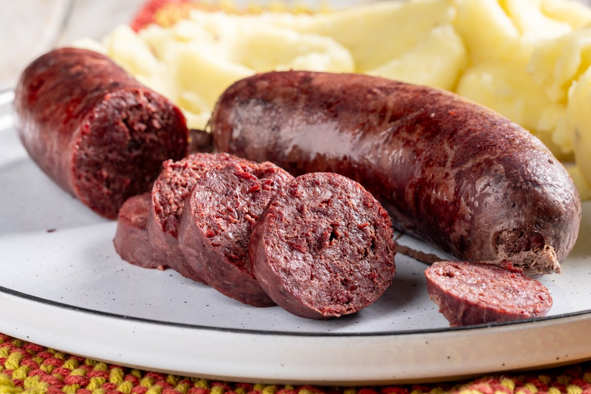 Cos'è il sanguinaccio e da dove viene questa antica preparazione ...