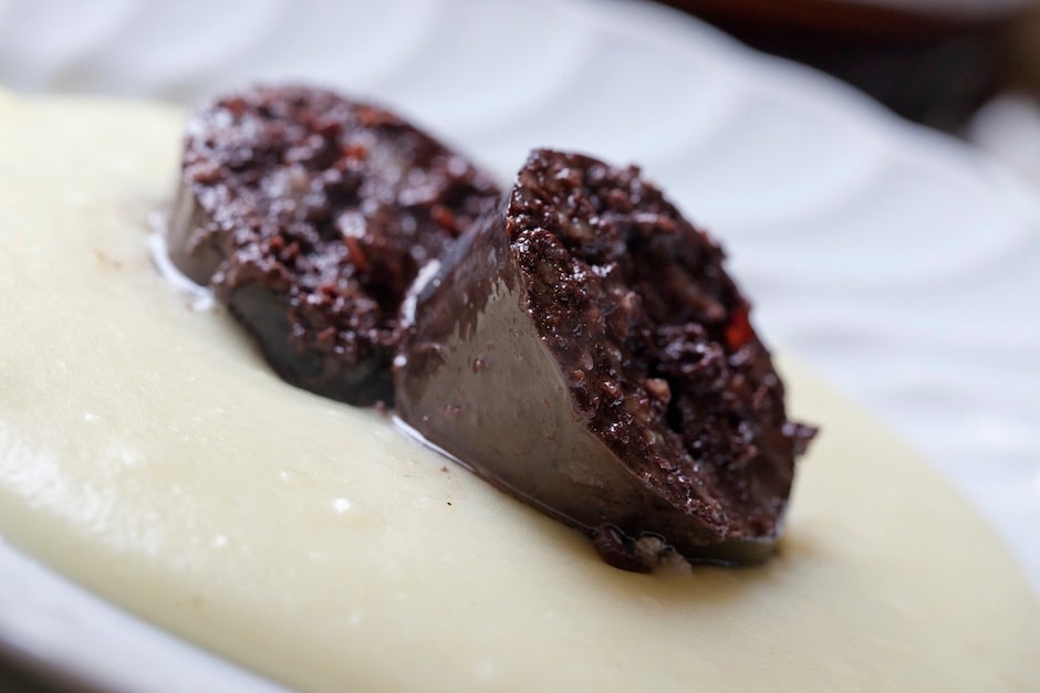 ASSAGGI | SANGUINACCIO - Cucchiaio d'Argento